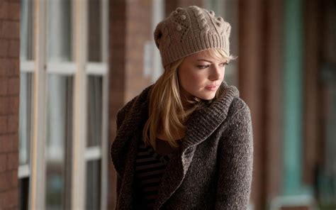 배경 화면 여자들 초상화 금발의 멀리보고 영화 산업 여배우 유행 모피 엠마 스톤 놀라운 거미 남자 의류 캡 머리 장식 베일 인물 사진 패션