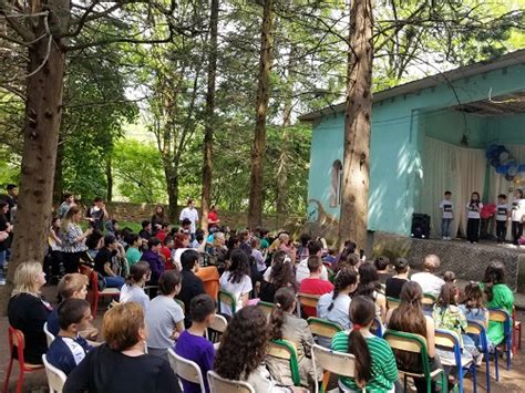 ძევრის საჯარო სკოლის მეოთხეკლასელთა შთამბეჭდავი ღონისძიება ეტალონი