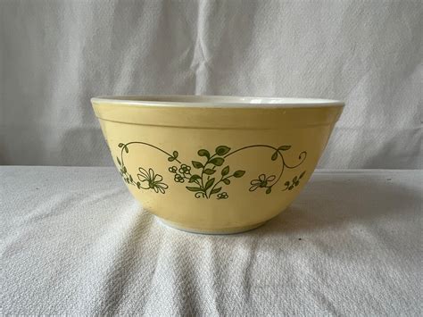 Vintage Pyrex Bowl Shenandoah Pattern 15 Qt Yellow Pyrex Dish