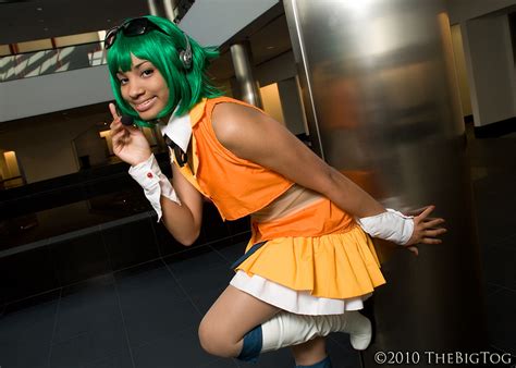 Gumi Vocaloid Cosplay Costume