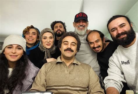 تصاویر جدید بازیگران سریال پایتخت در اتاق گریم عکس