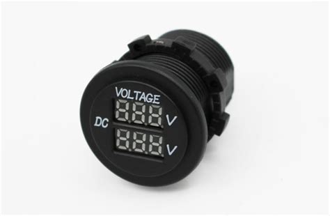 Dual Volt Meter Caravan 24