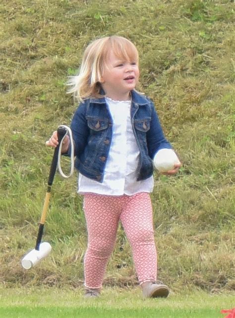Mia Grace Tindall Riesenspaß Beim Poloturnier Galade