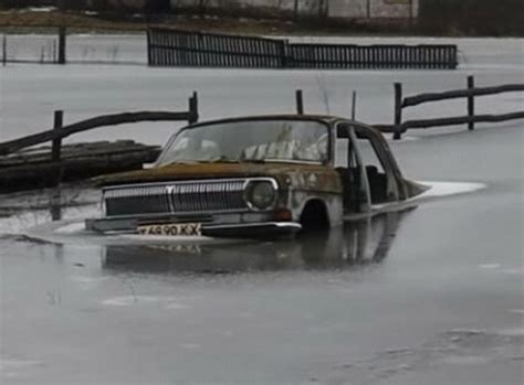 Підтоплені села на Чернігівщині відрізані від цивілізації ВІДЕО