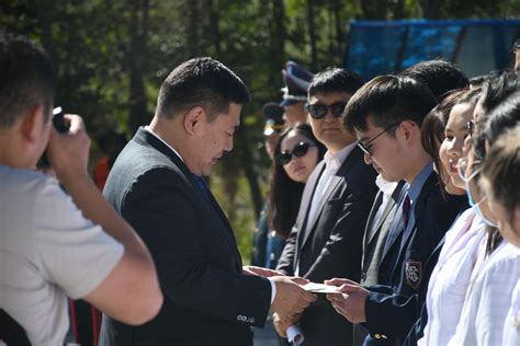 МОНГОЛ УЛСЫН ЕРӨНХИЙ САЙД Л ОЮУН ЭРДЭНЭ ДОРНОГОВЬ АЙМАГТ АЖИЛЛАЖ БАЙНА