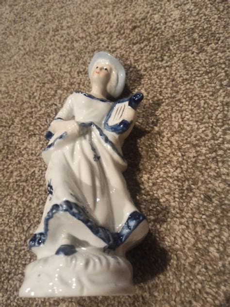 Фарфорового статуетка — ціна 450 грн у каталозі Статуетки Купити товари для дому та побуту за