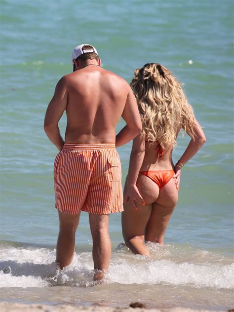 Brielle Biermann Sexy 65 Photos Thefappening