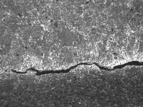 31 incomplete fusion in specimen 36 c2 top right section 75x