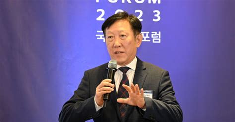 국민미래포럼 신생기업 혁신 공간 만들고 ‘승자이윤 ‘패자에 보상”