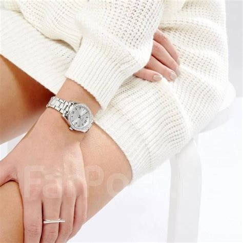 Часы женские Fossil Es4317 кварцевые оригинал новый в наличии Цена 17 990₽ во Владивостоке