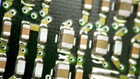 How To Calculate The Value For The Vce In A Transistor Sciencing