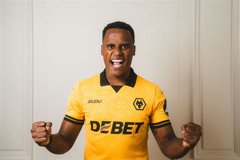 Steve Bull Jhon Arias Is A Dangerous Forward That Will Improve Wolves