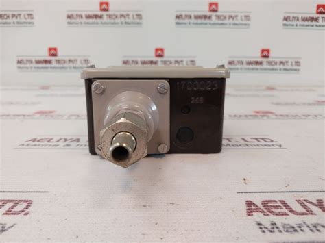 Danfoss Rt 260a Differential Pressure Switch Aeliya Marine