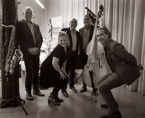 Nancy And The Sinatras Maartenscollege Haren Jaar