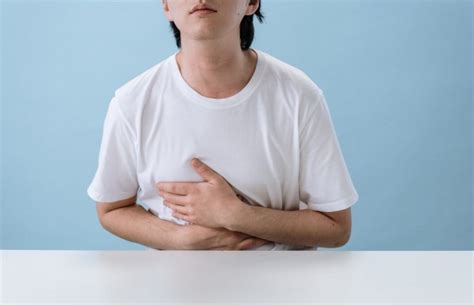 მუცლის შებერილობა ჩაის სოკო სიმპტომებს ამსუბუქებს რჩევები ვივიენისგან