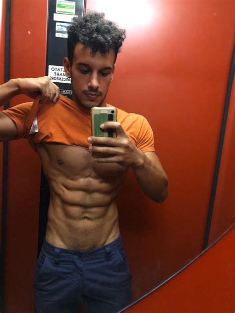 Yusif Nurullaev R Clothedmuscle