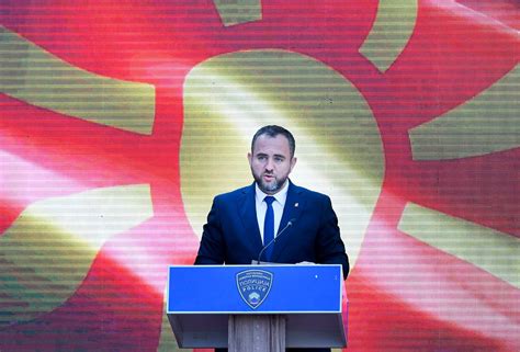 Тошковски Џафери би требало да се ИЗВИНИ и да се ВОЗДРЖИ во иднина