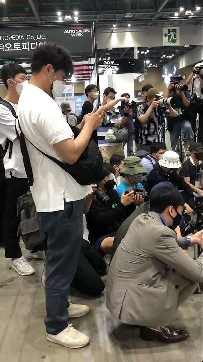 킨텍스 바이크 오토바이 전시회 착한스쿠터”전시장에서 김서하 모델 직캠 레트로125 Youtube