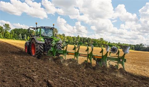 Fendt 724 Vario Profi Fiches Techniques And Données Techniques 2020 2026