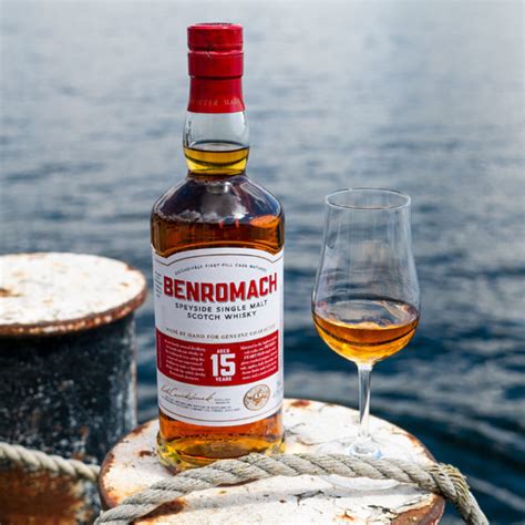 Peated Casks: 7 torfige Whiskys aus spannenden Fässern