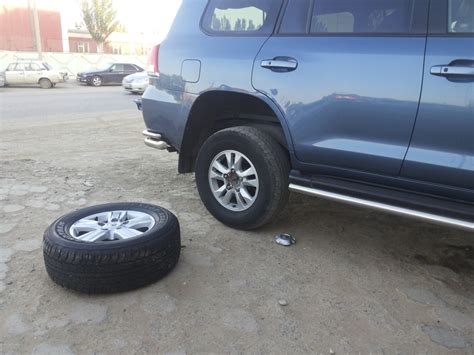 Приехали колеса — Toyota Land Cruiser 200, 4,7 л, 2011 года | колёсные ...