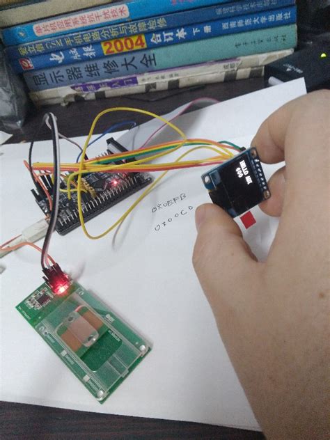 数显千分尺 单片机 stm32 树莓派 arduino 开发板创意项目 聚丰项目 电子发烧友网