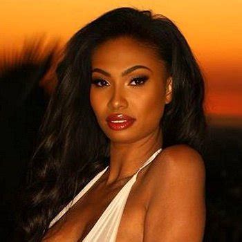 Linda Steadman Babe Page Watch This Centerfold On Freeones