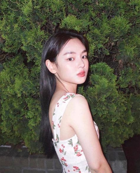 9 Potret Cha Joo Young Model Yang Mirip Han So Hee Idn Times