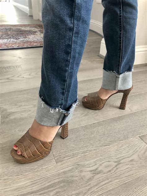 Asianwifefeet — Pre Missionary Poses Enjoy