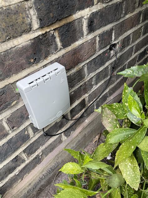 Install Pics R Hyperoptic