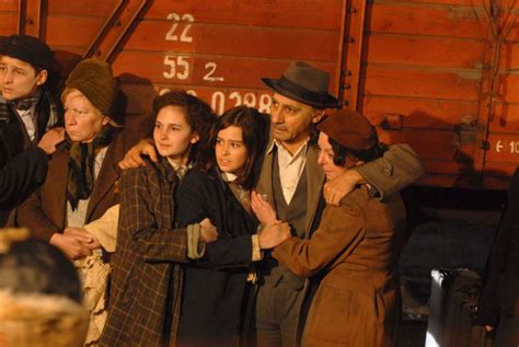 Вспоминая Анну Франк 2009 — Фильм ру