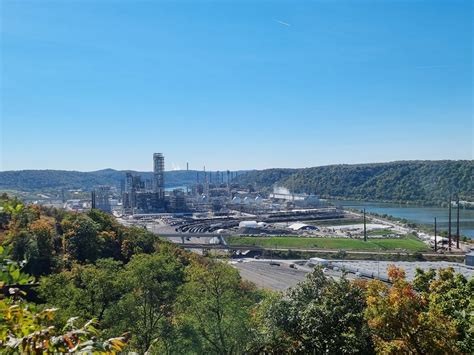 Shell Petrochemical Plant Shell To License Tech For New Refinery