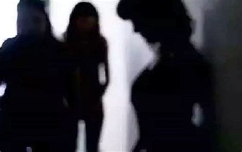 धककदयक बरमततल सकस रकटच परदफश एजट महलल अटक The Clear News