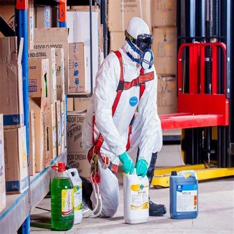Handling Hazardous Chemical Cargo