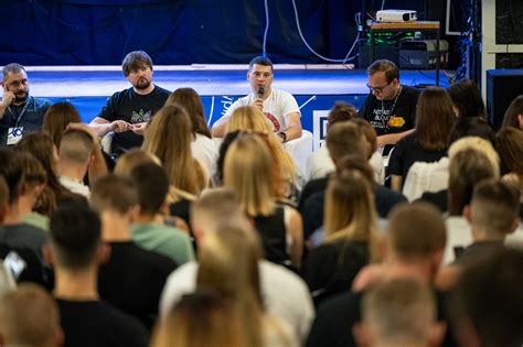 На Львівщині триває Всеукраїнський молодіжний форум «Молодвіж