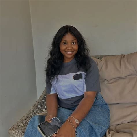 Flocel Mun Ket Flo Munye • Threads Say More