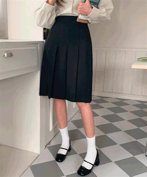 걸리쉬 A라인 플리츠 주름 미디 스커트