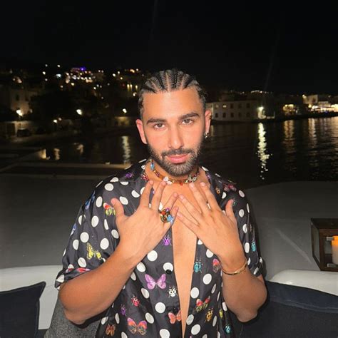 Lights Camera Celebrities All The Latest Entertainment Scoop