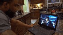 Punching The Screen S Tenor