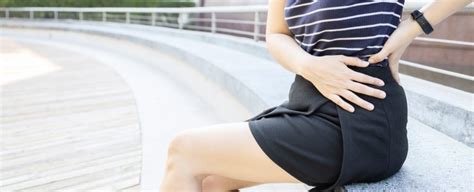 Effective Treatment Options For Sciatica From Chiropractic Care To