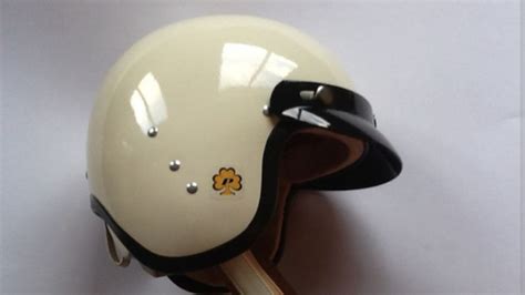 Jangan Asal Pakai Tips Memilih Helm Aman Untuk Berkendara Motor