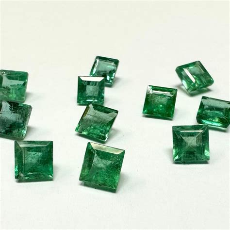 4mm Emerald Square Shape Sanjay Bairathi Gems Jaipur
