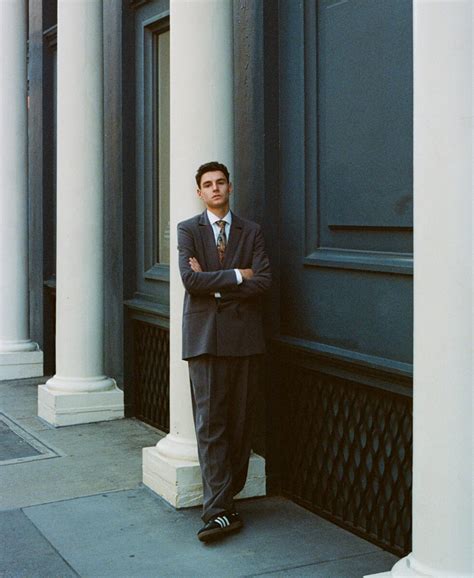 Gee Lee Is On Repeat