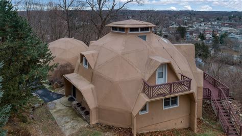 Geodesic Dome Houses