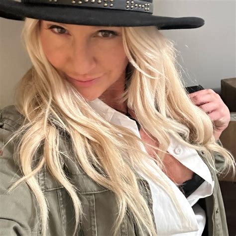 Alexis Malone Bio Age Career Net Worth Height Education