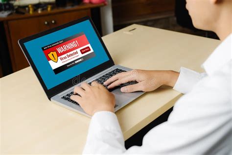 Virus Warning Alert On Computer Screen Detected Modish Cyber Threat