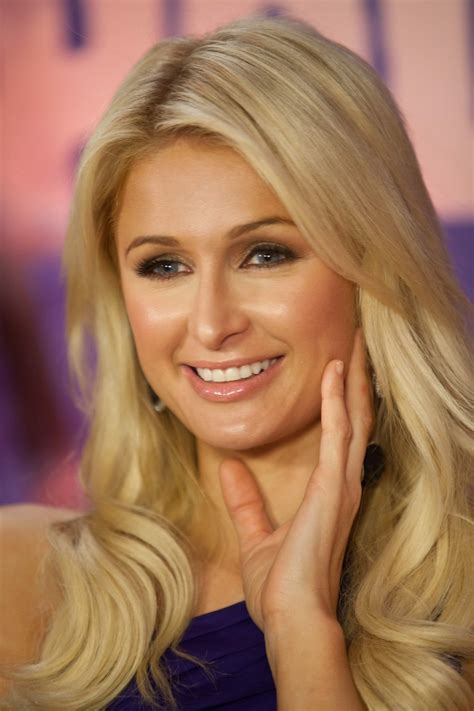 Paris Hilton Looks Stunning At Young Hollywood Studio Porn Pictures