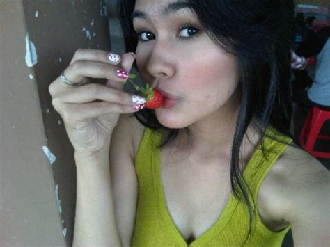 Info Terbaru Update Gratis Lengkap Foto Seksi Dan Hot Kartika Putri