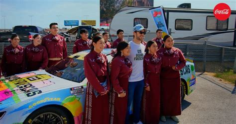 Daniels Amigos Celebró La Hispanidad En Texas Previo A La Carrera