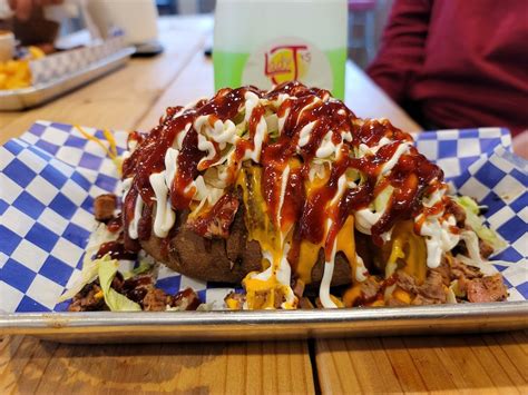 35+ Black-Owned Louisville Restaurants You'll Love (2024)